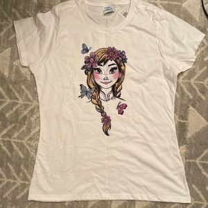 Disney | Tops | Disney Frozen Tshirt | Poshmark